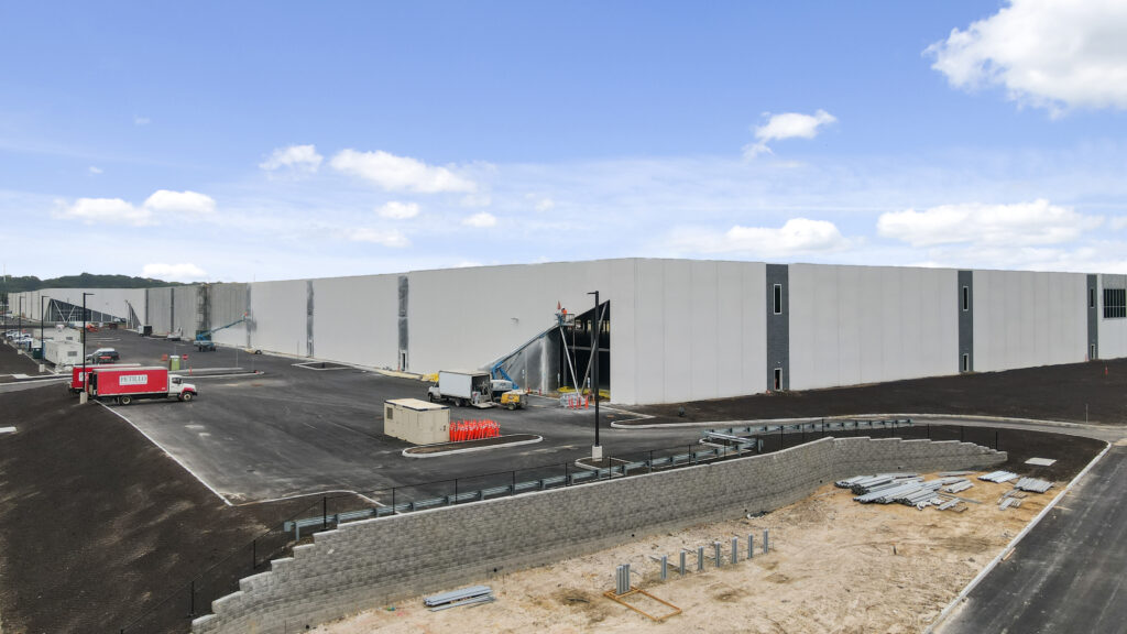 Construction Progress - Arsenal Trade Center